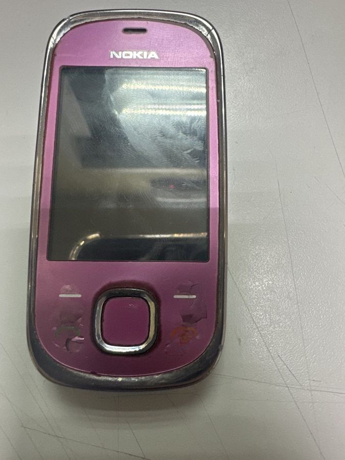Купити Мобільний телефон Nokia 7230 01-200509560 | Техноскарб