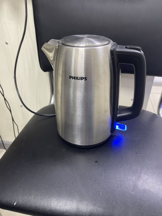Купити Електрочайник Philips hd 9351 01-200489198 | Техноскарб