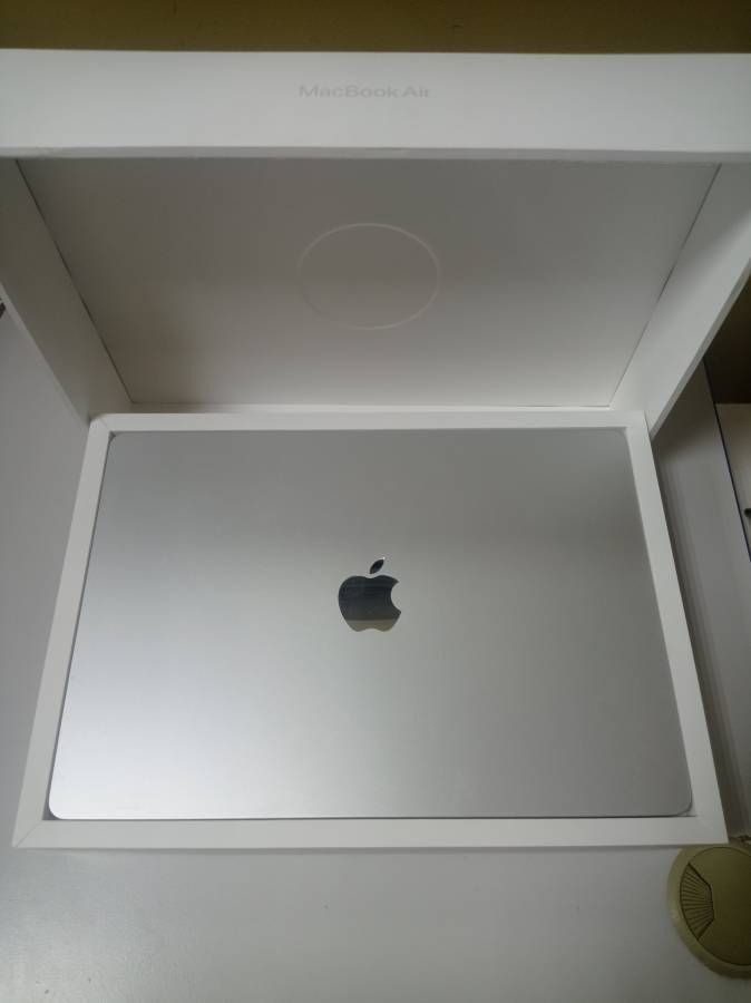 Купити Ноутбук Apple 15,3"/ a2941/ m2 / ram8gb/ ssd256gb/ retina ...