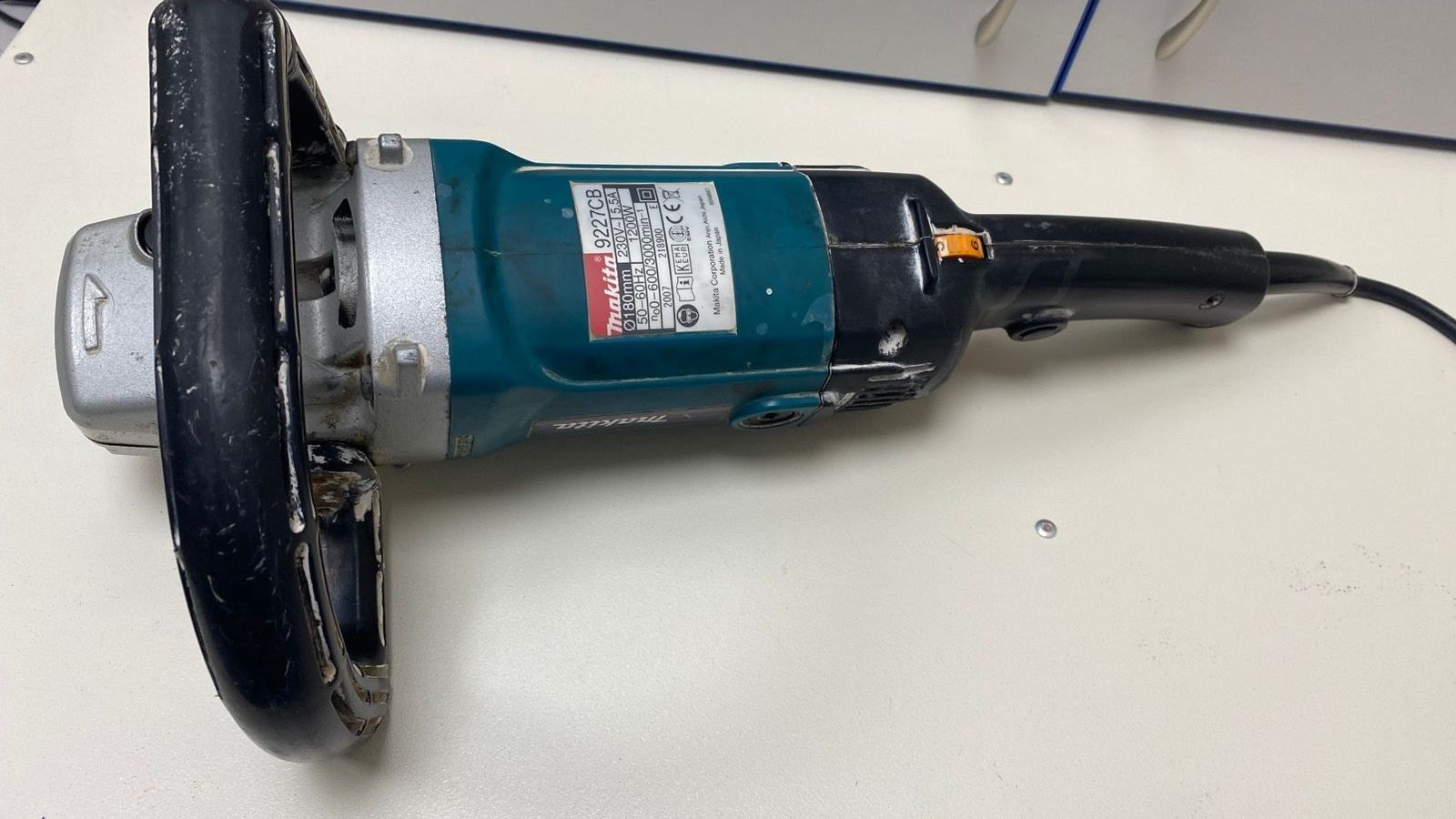 Купити Шліфмашина полірувальна Makita 9227cb 01-200600092 | Техноскарб